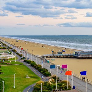 Creative and Unforgettable Date Ideas in Virginia Beach - Virginia ...