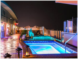 Best Virginia Beach Oceanfront Hotels with Pools | 25 Pool Photos